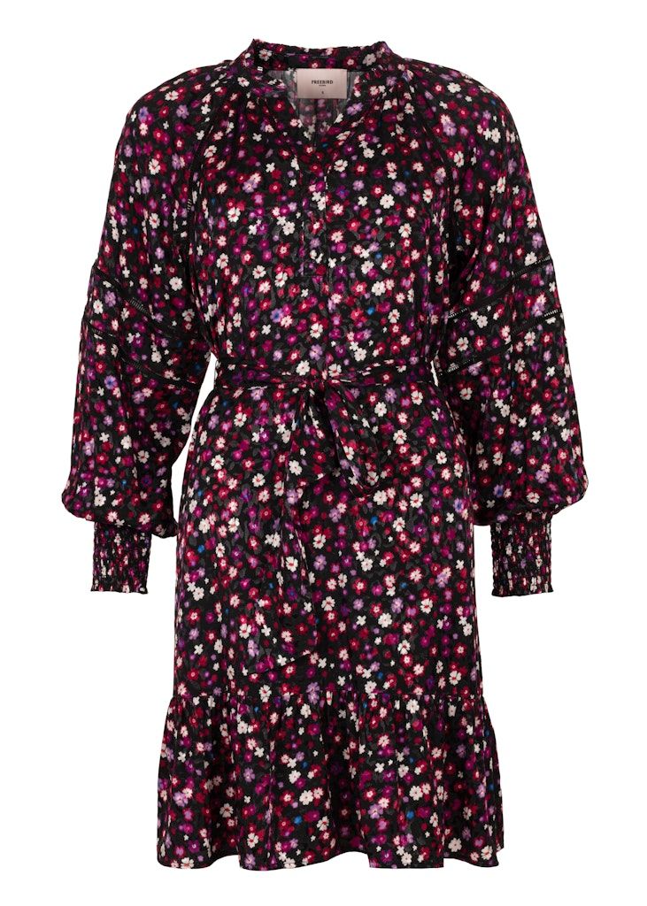 Haal nu de stijlvolle Rose Freebird Dames Jurk in huis - Transformeer ...